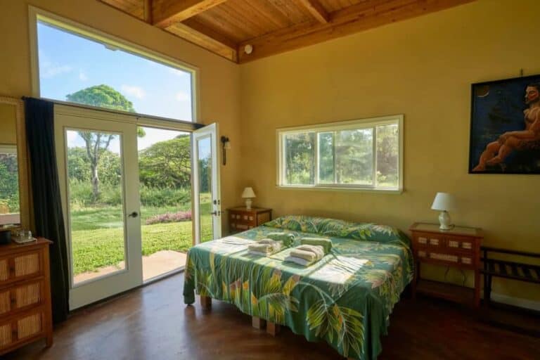 11 Best Wellness Retreats & Resorts In Hawaii 2025 - Retreat Pundit